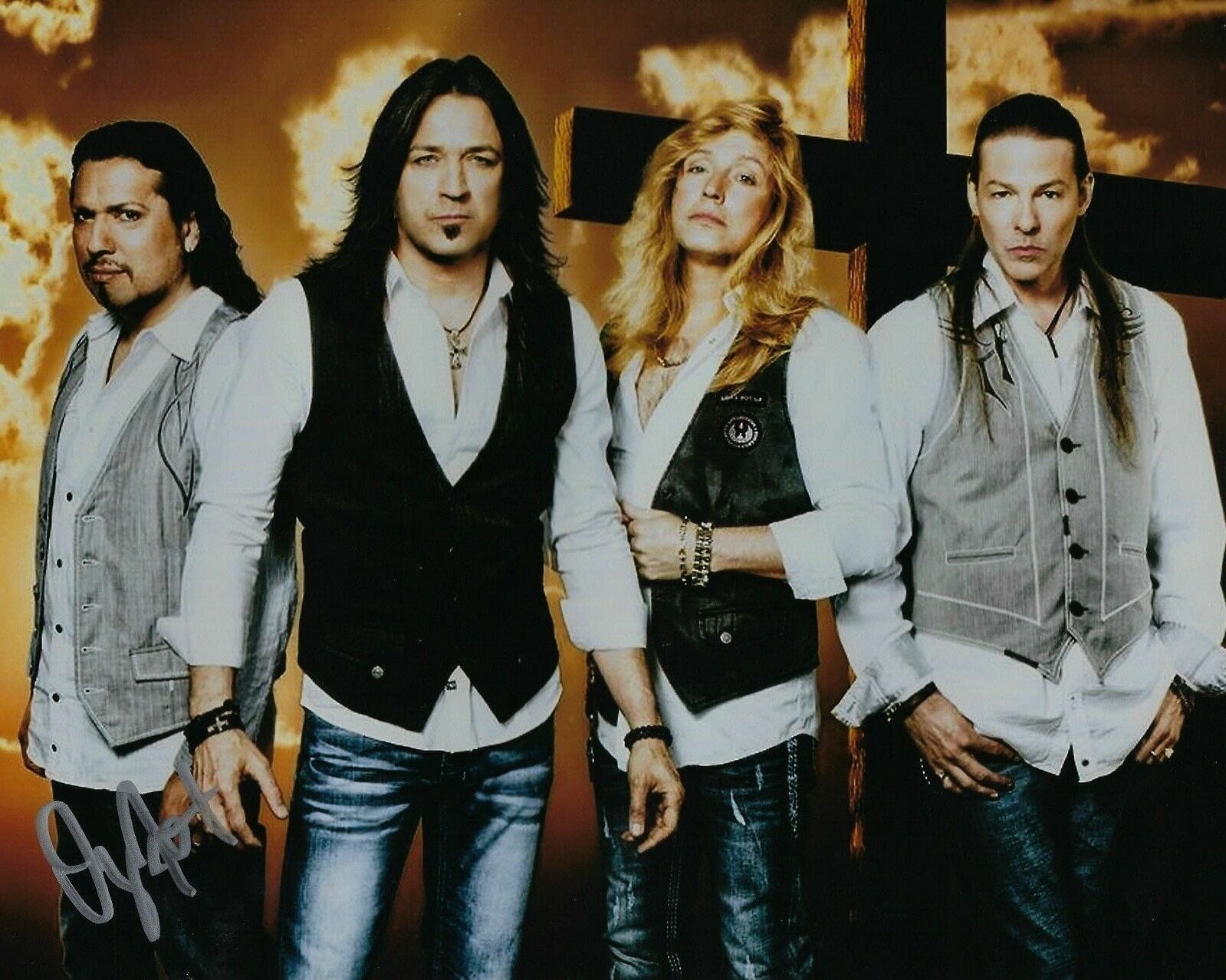 GFA Stryper Band Guitarist * OZ FOX * Signed Autographed 8x10 Photo F5 ...